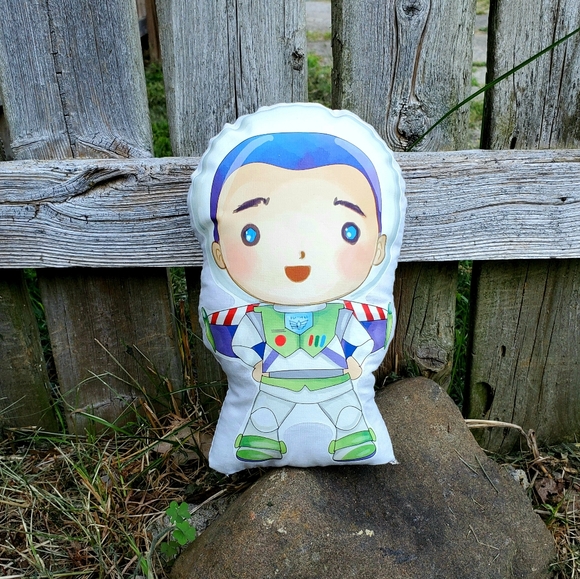 Evangelina's Closet | Toys | Buzz Lightyear Pillow Pal New | Poshmark
